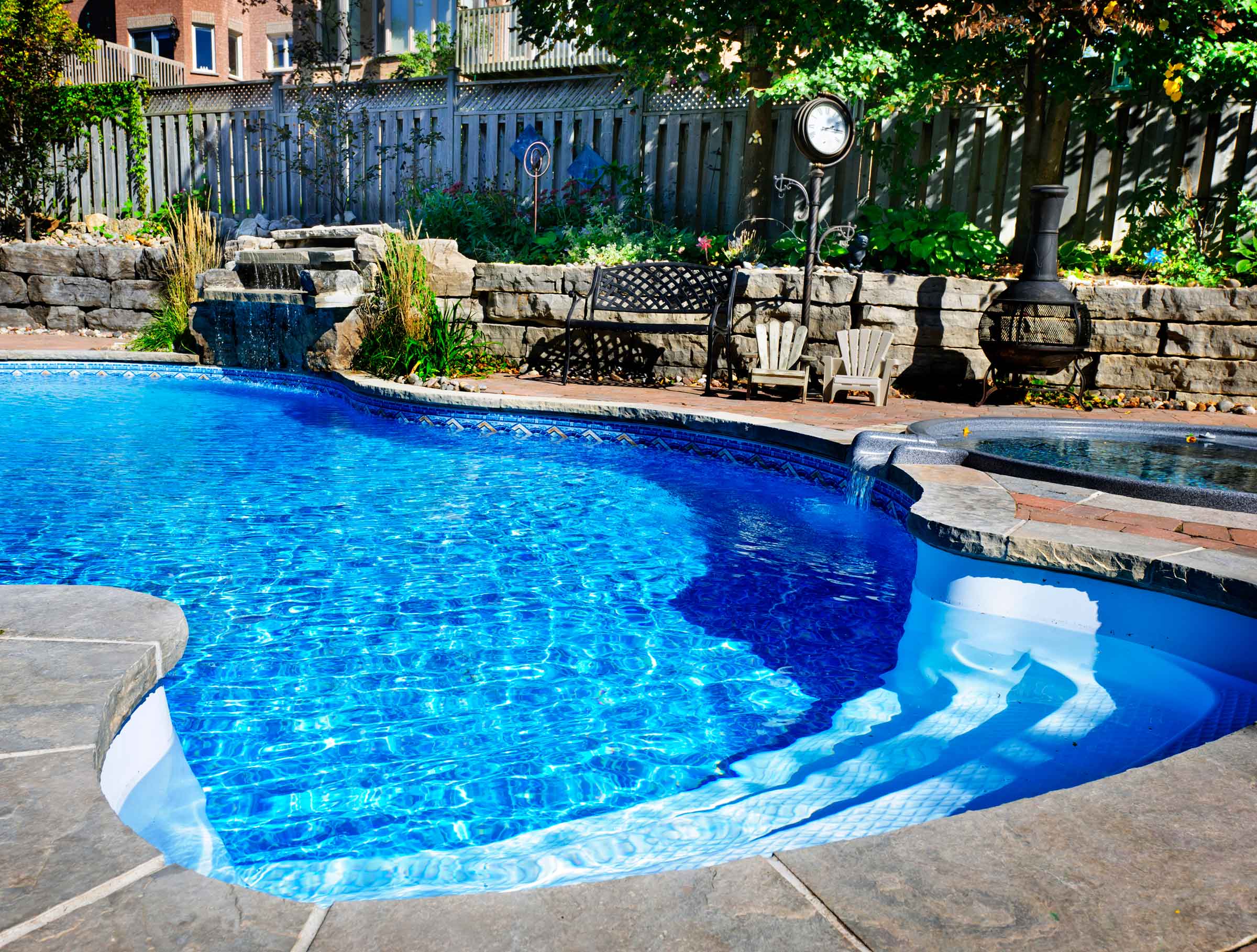how-to-select-the-correct-filter-size-for-your-swimming-pool